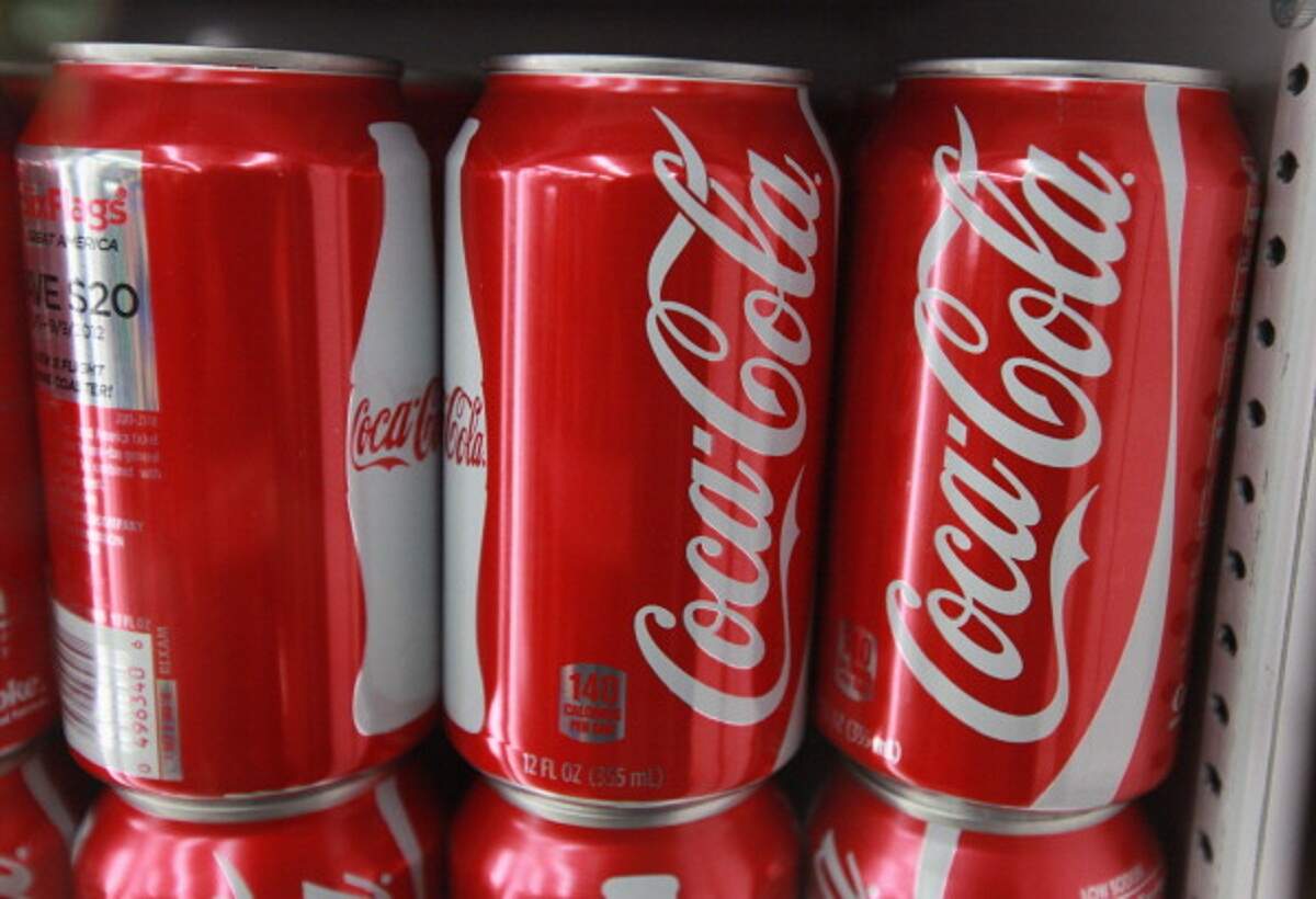 Coca-Cola: Coca-Cola plans aluminium bottles for India, Retail News, ET ...