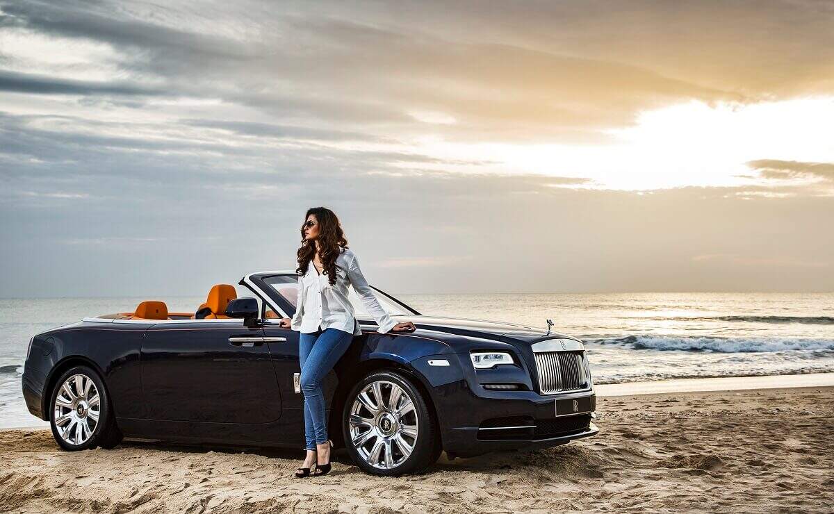 Rolls Royce Convertible Girls Motor Mondays: Testing A Rolls Royce