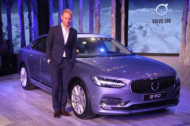 Volvo S90 Interior India | Cabinets Matttroy