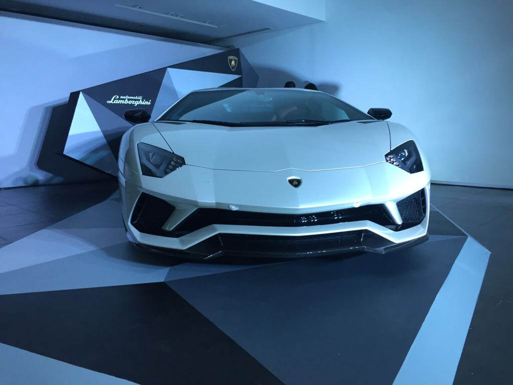 Lamborghini: Lamborghini eyes 25% volume share from Aventador portfolio ...