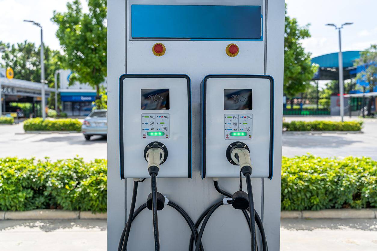 Indian oil charging station store