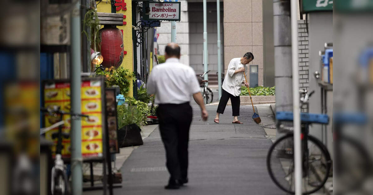 Japan records post-pandemic high of 2.3 mn visitors in July; 22% down ...