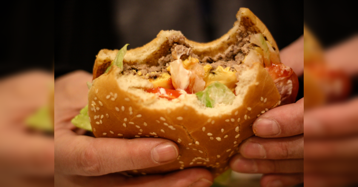 California fast food workers to get $20 minimum wage under new deal ...