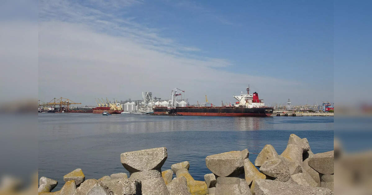 VOC Port becomes first Indian port to handle green ammonia import, ETInfra