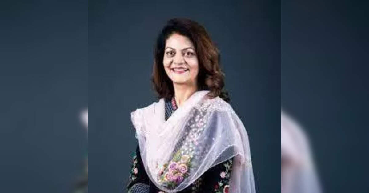 Religare chief Rashmi Saluja claims corporate gender discrimination ...