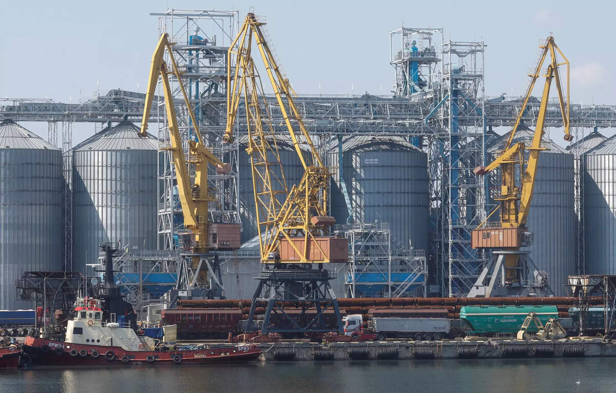 Brazil port operator CLI to invest $122 million in Santos port terminal ...