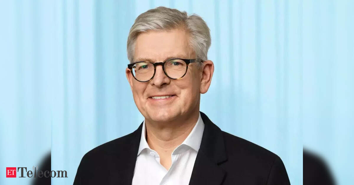 Telecom industry still in ‘very early stages’ of 5G cycle, says ...