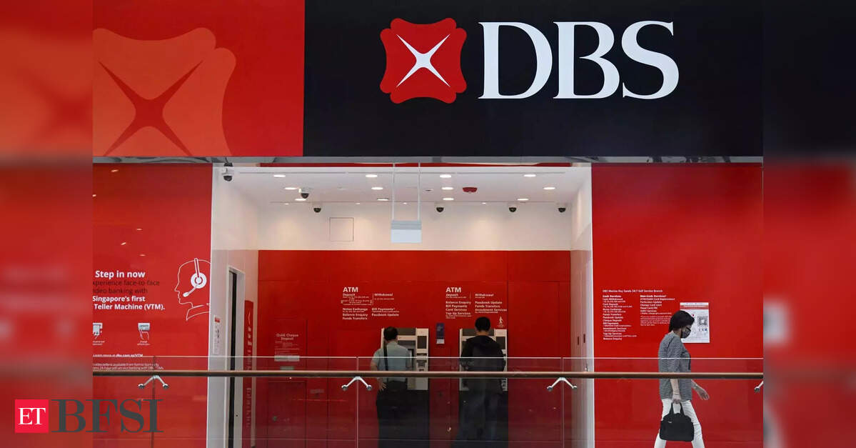 Dbs Cuts Ceo Piyush Gupta Pay: Singapore bank DBS cuts CEO pay on ...