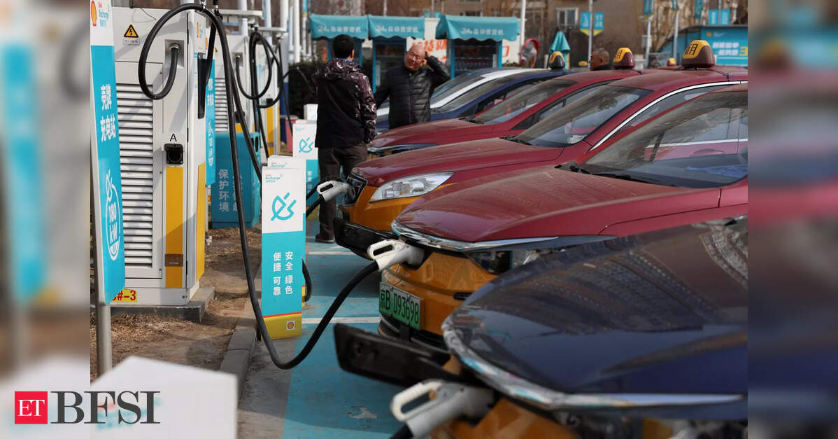 Insurers Sending Electric Cars To Junk Yards: Repair or replace ...