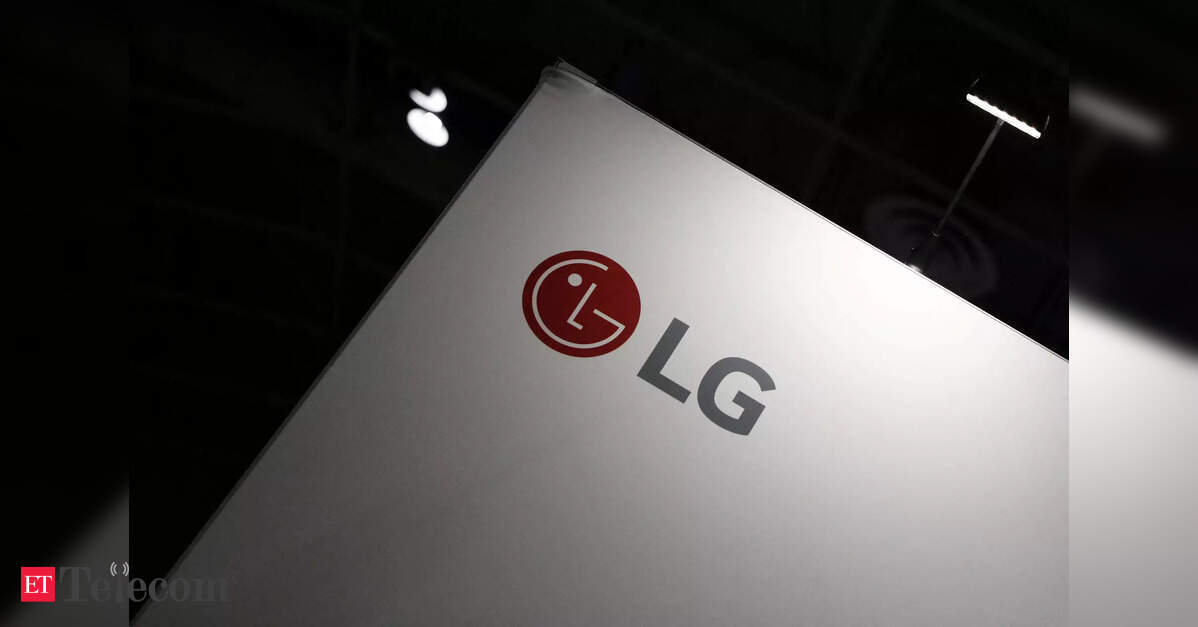 LG Display returns to quarterly loss on drop in off-season demand ...