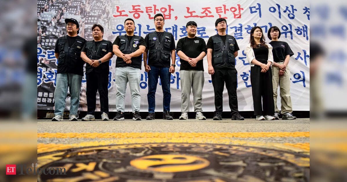 Samsung workers in South Korea stage first strike: Union, ETTelecom