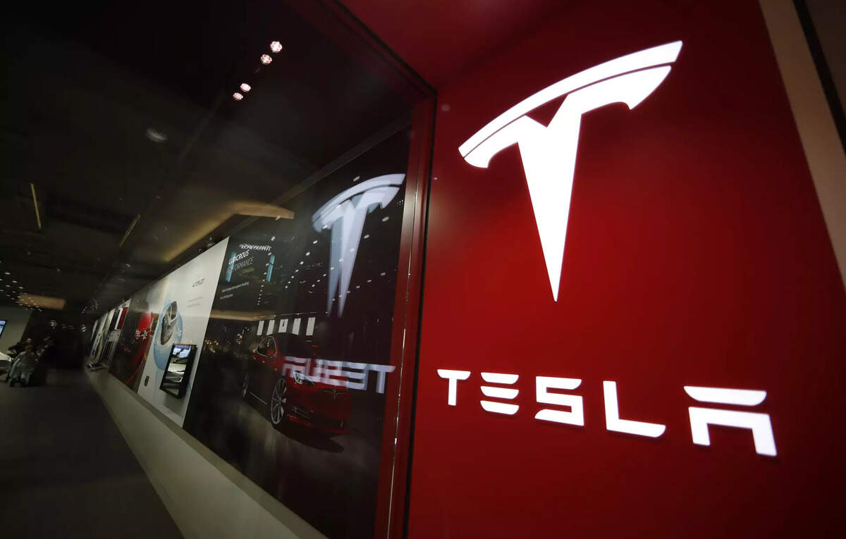 Tesla Shareholder Sues Musk To Return Billions In Alleged Unlawful