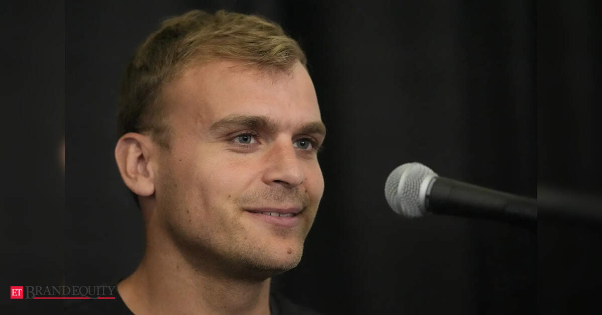 Eric Holt strikes deal with Puma before advancing in 800 meters ...