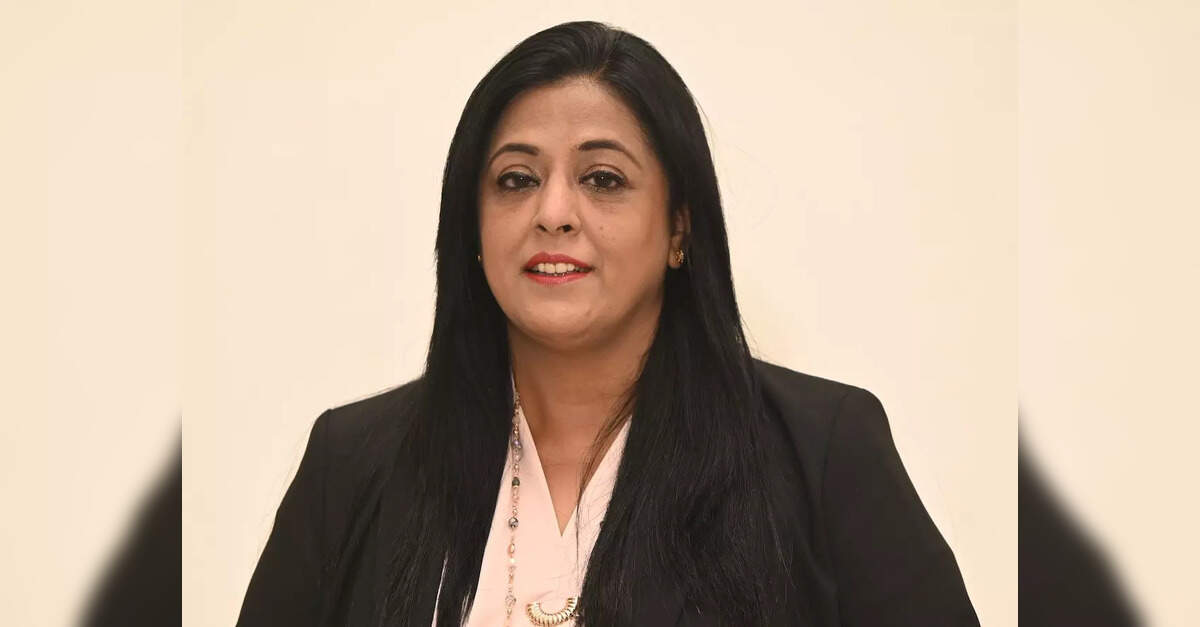 At Castrol India, why employees are not allowed to walk around the ...