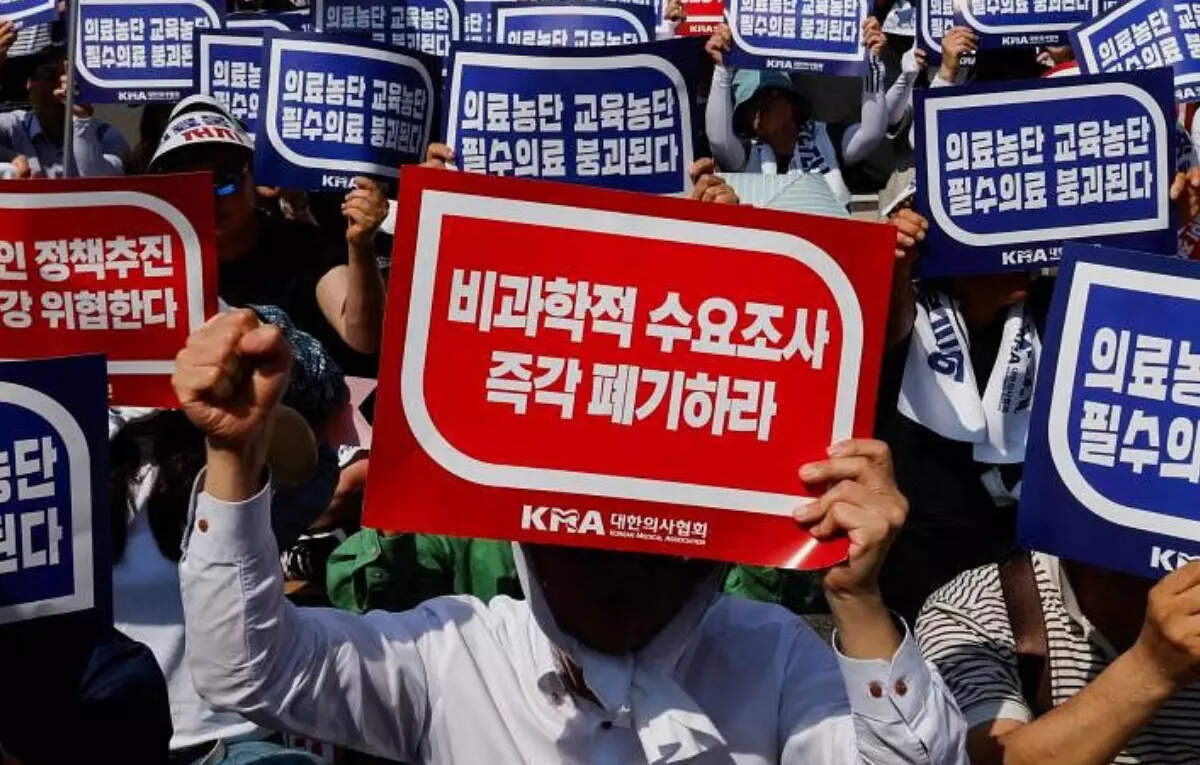 Korean Junior Doctors: Seoul says most striking doctors will not return ...
