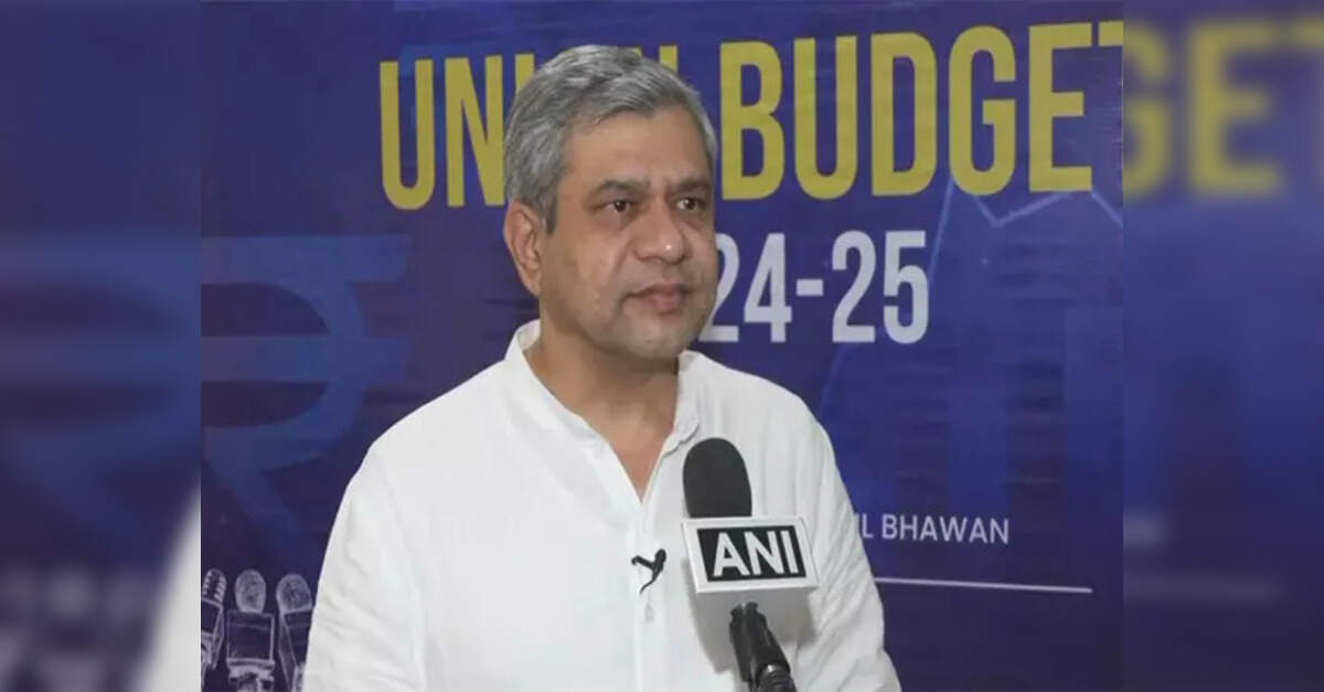 Vaishnaw hails record allocation of ₹2.62L cr as Capex for FY2024-25 for Railways in General ...