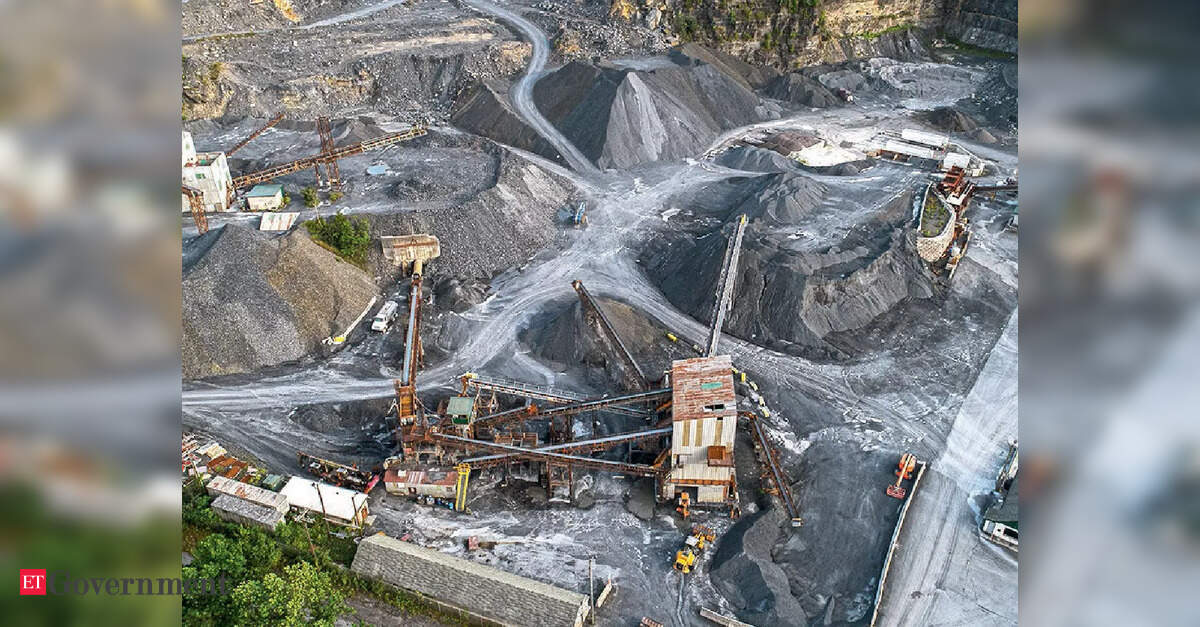 Ministry plans to boost coal production through global mining operators ...