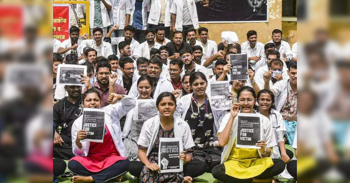 Kolkata Doctor rape-murder: Actors stage protest against RG Kar college ...