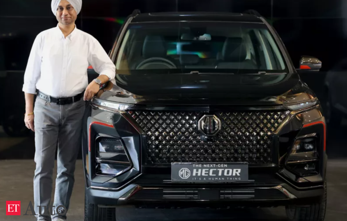 JSW MG Motor India launches Astor Blackstorm and Hector Snowstorm at ...