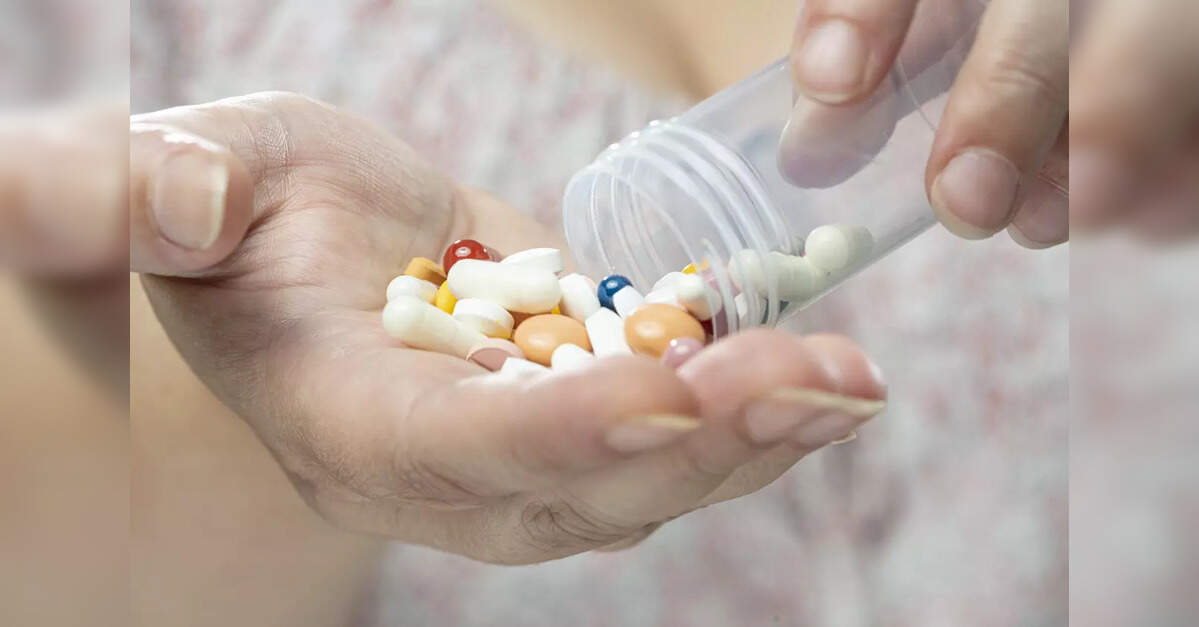 US releases preliminary list of $2 generic drugs for Medicare ...