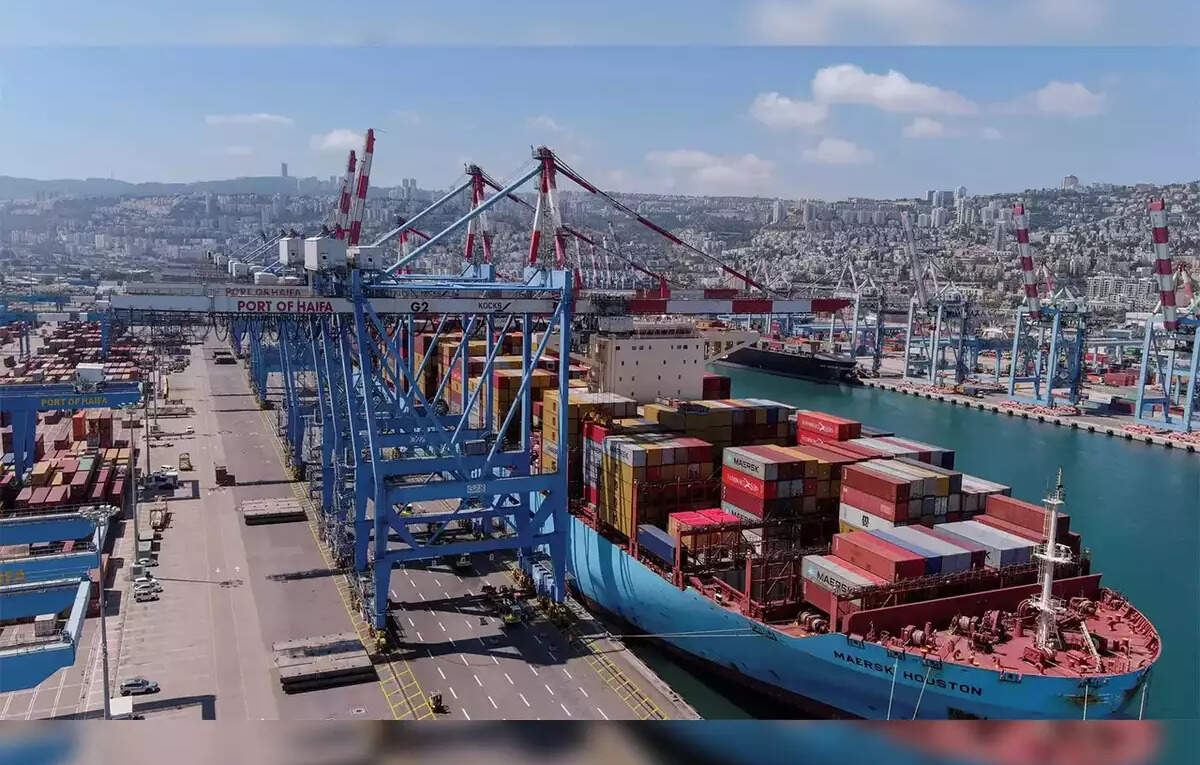 Vadhvan Port News: Vadhvan Port construction starts rolling with tender ...