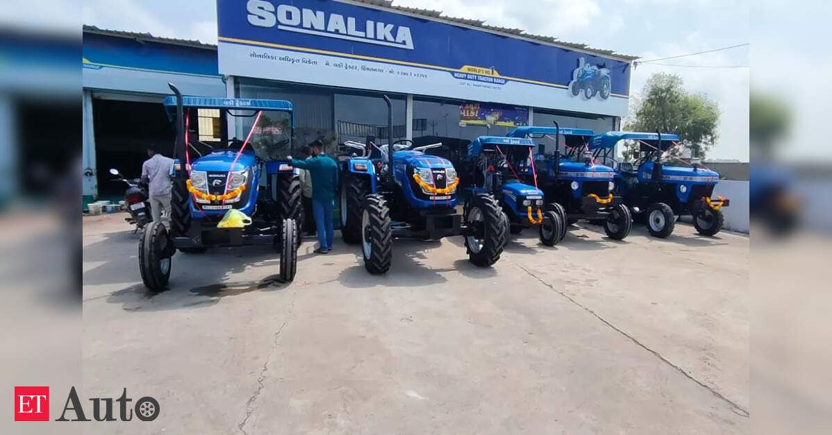 Sonalika Tractors records sales of 20,056 units in October, ETAuto
