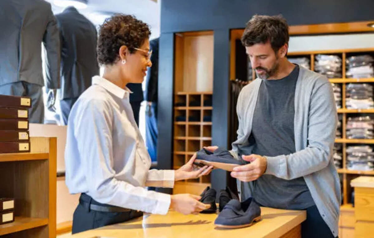 Over 51% of luxury retail workers set to exit amid talent shortage, survey finds, ETHRWorldEMEA