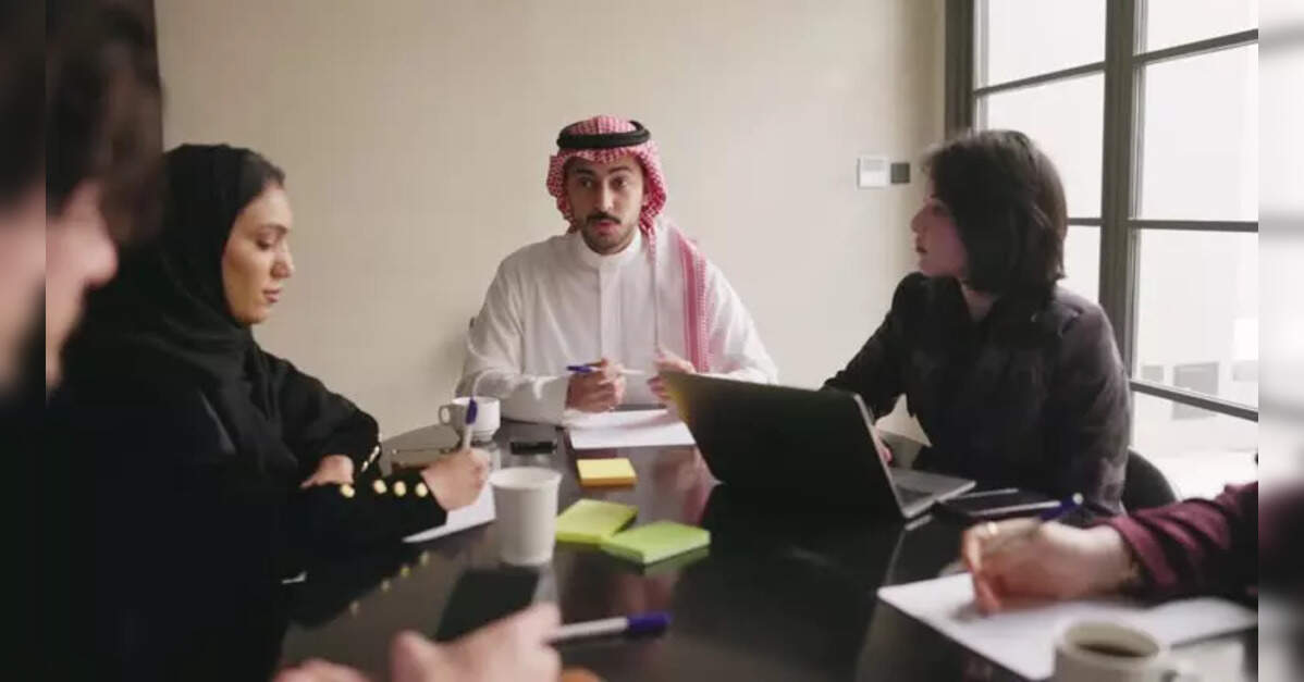 Saudi private sector sees 35% surge in workforce over five years ...