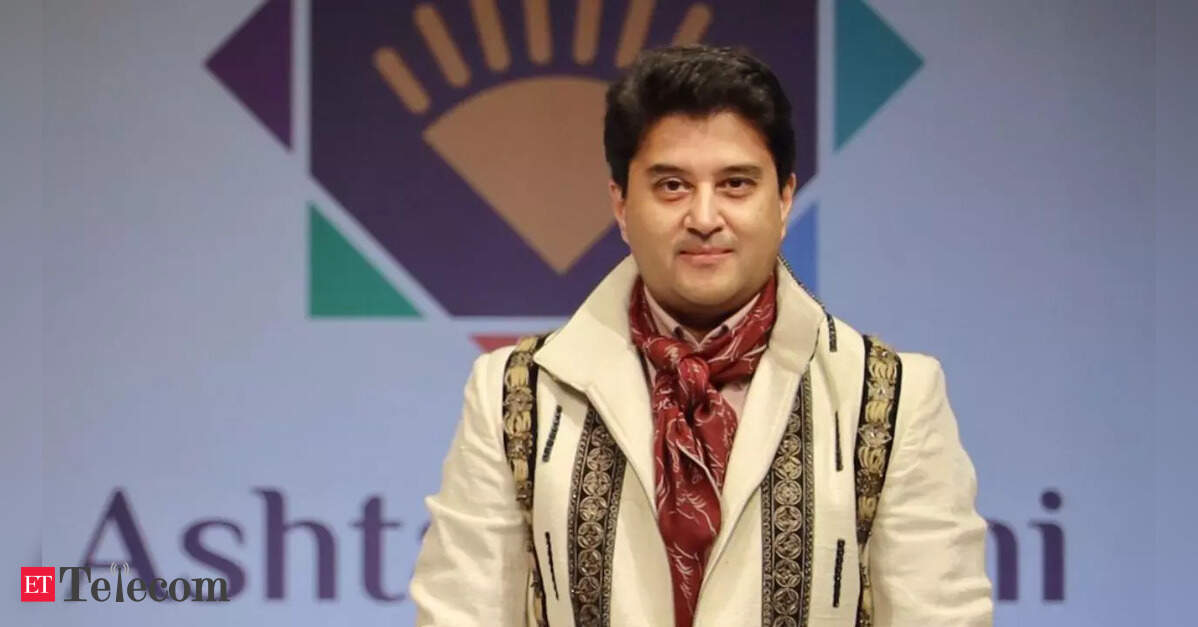 India aims to develop self-sufficient space communications sector ...