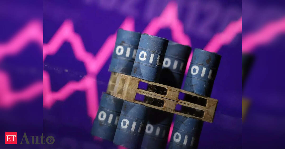 Oil Prices: Oil rises as investors return from holidays, eye China ...