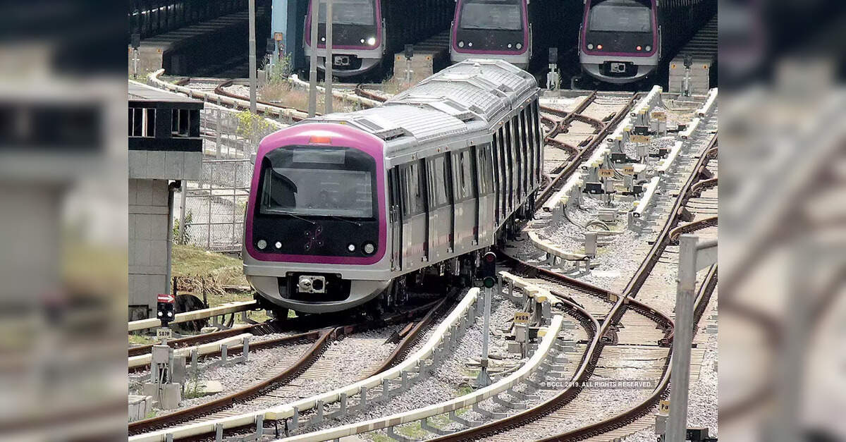 Driverless train for Bengaluru Metro's Yellow Line undergoes statutory ...