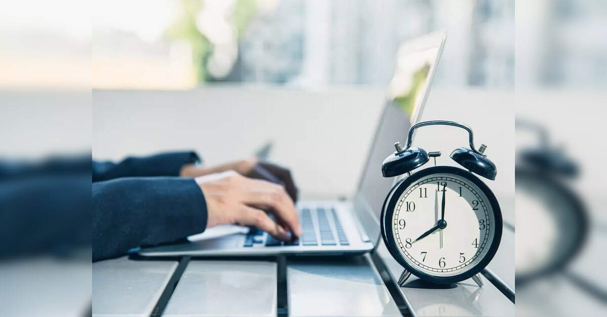 Long vs short working hours: Decoding the secret sauce of job ...