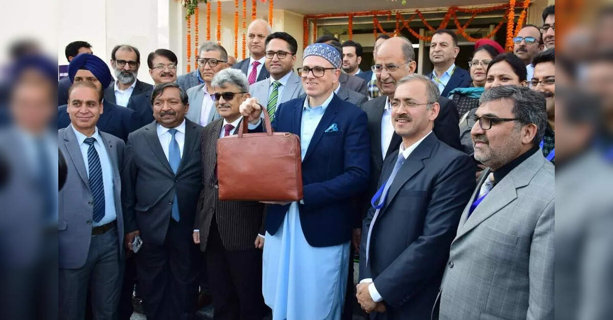 Jammu And Kashmir Tourism: Tourism takes center stage in J&K budget ...