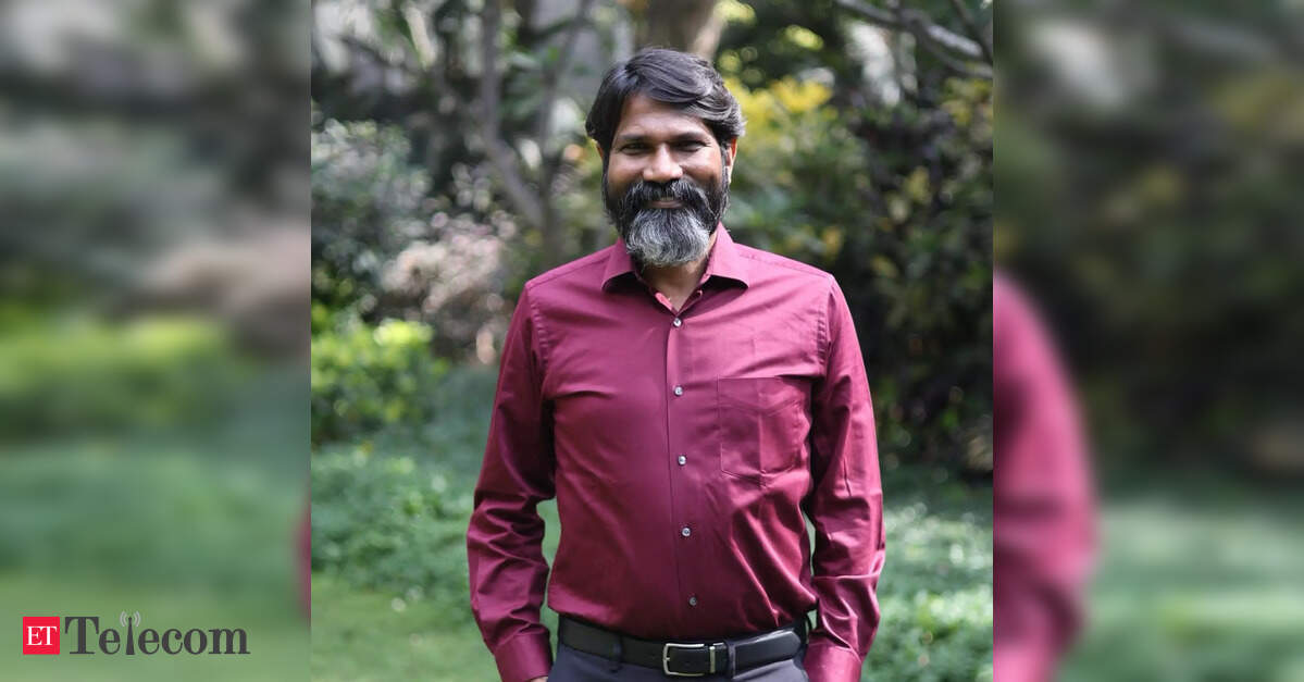 Zoho unveils AI-rich project management platform 'Projects Plus' for ...