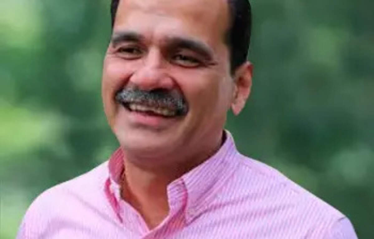 Reskilling for the future: Business schools as catalysts for workforce ...