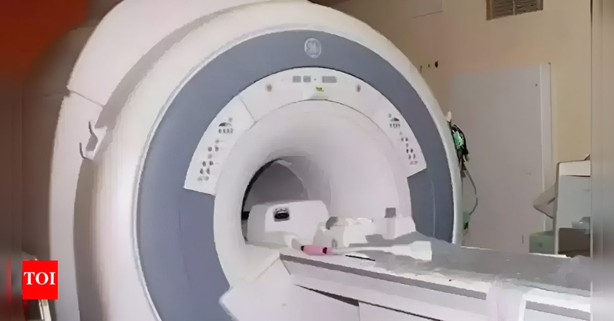 Delhi Cabinet likely to decide on hospital staff outsourcing, address MRI machines shortage ...