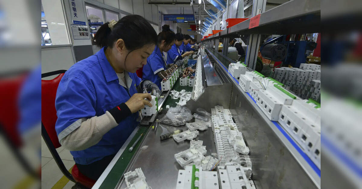 German exports, industrial production rose in March ahead of tariffs, ETManufacturing