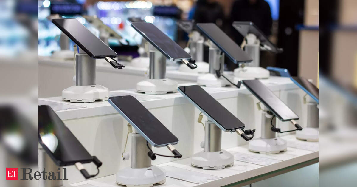 Apple iPhone Sales Increase in China Amidst Competition, ETRetail