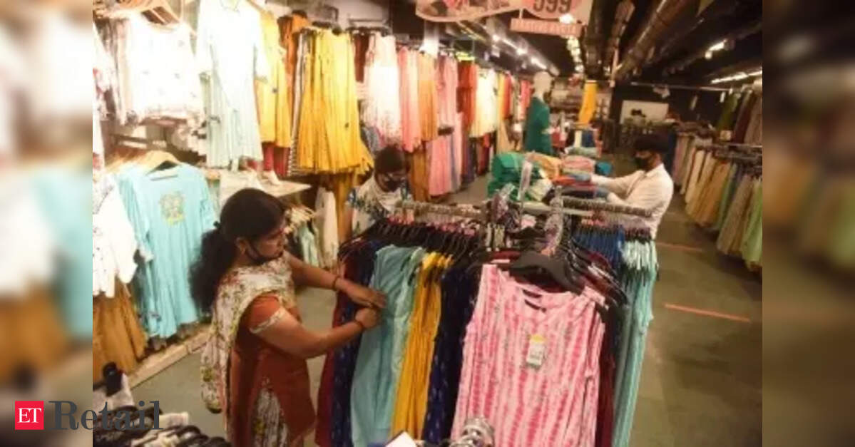 Indian Apparel Sector Set for 11% Growth by 2029: HSBC Report, ETRetail