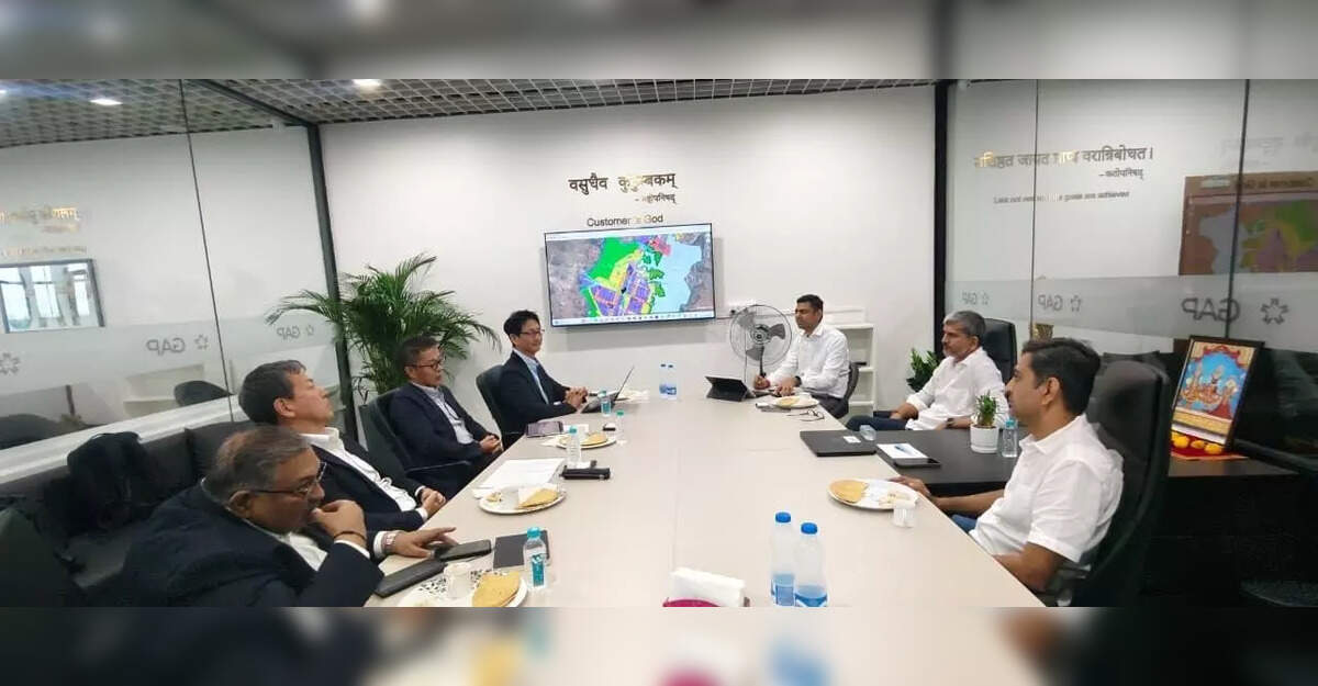 Japanese delegation explores semiconductor opportunities in Dholera ...