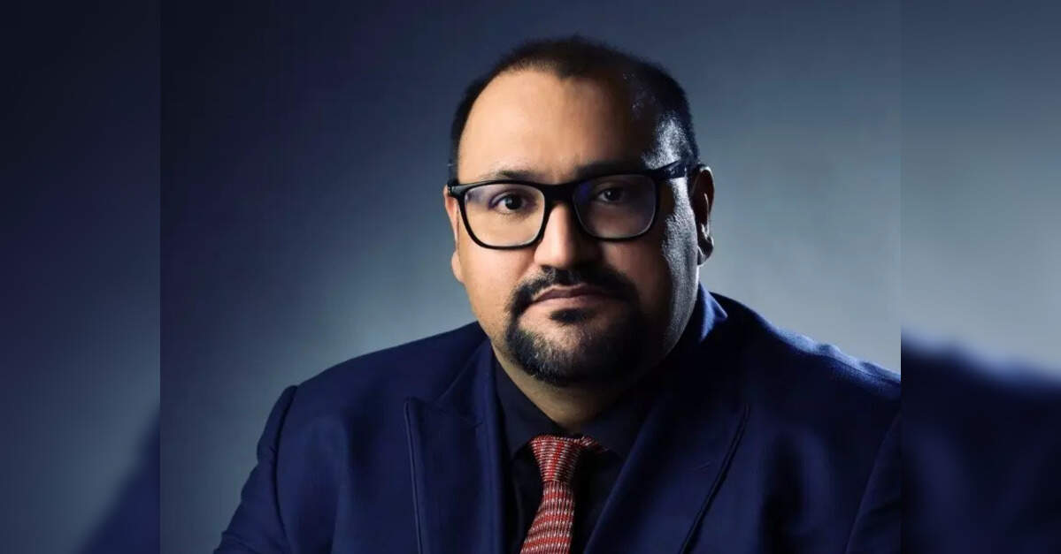 Tata Motors appoints Ravneet Singh as GM and Head - Corporate HR ...