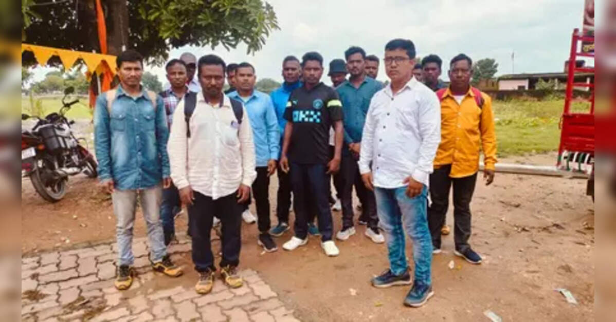 Migrant Control Cell: Migrant Workers from Jharkhand Face Harassment in ...