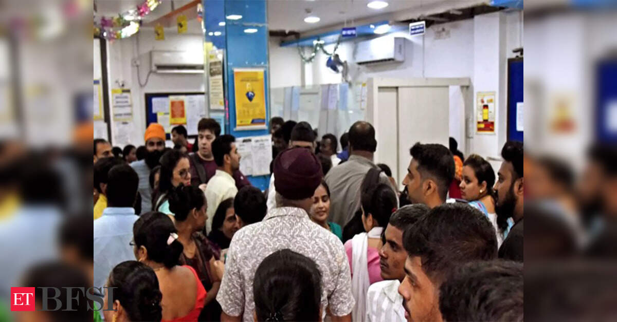 India's Retail Credit Surges 18% in Q2 FY26 Driven by Gold and Auto ...