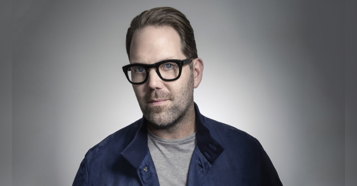 Meta Recruits Apple’s Top Designer Alan Dye to Enhance AI Device ...