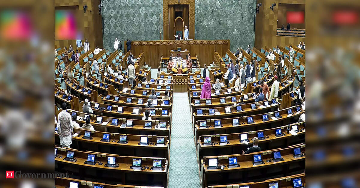 Vande Mataram 150th Anniversary: Maharashtra's Winter Session Kicks Off with Full 'Vande Mataram ...