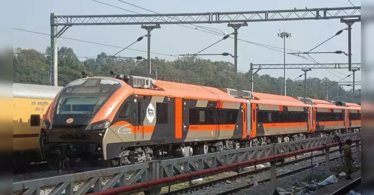 Kumaraswamy Proposes Vande Bharat Express for Bengaluru-Goa Route, ETInfra