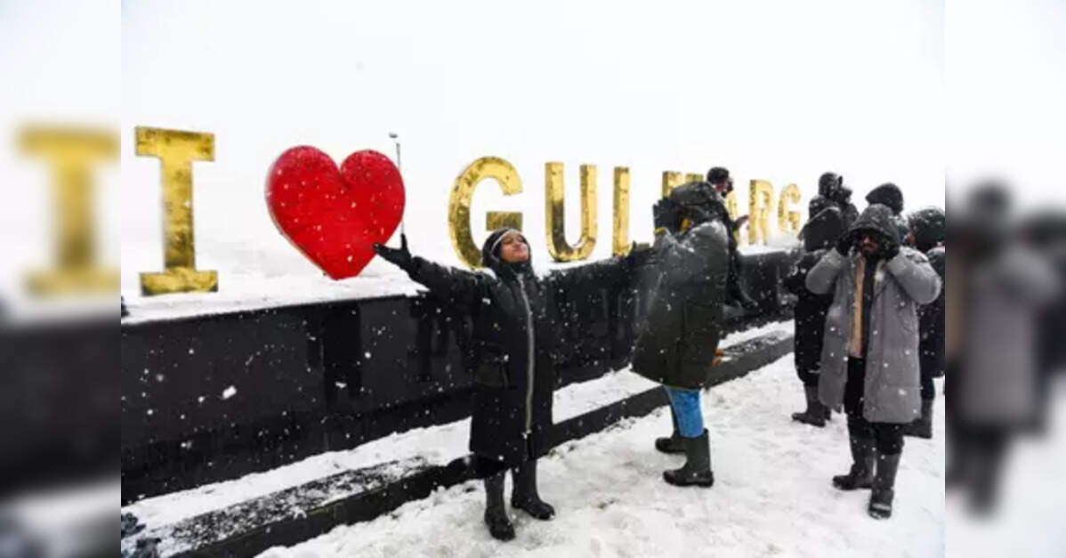 Himachal Pradesh Tourism: New Year Crowds Boost Hotel Occupancy to 80 ...