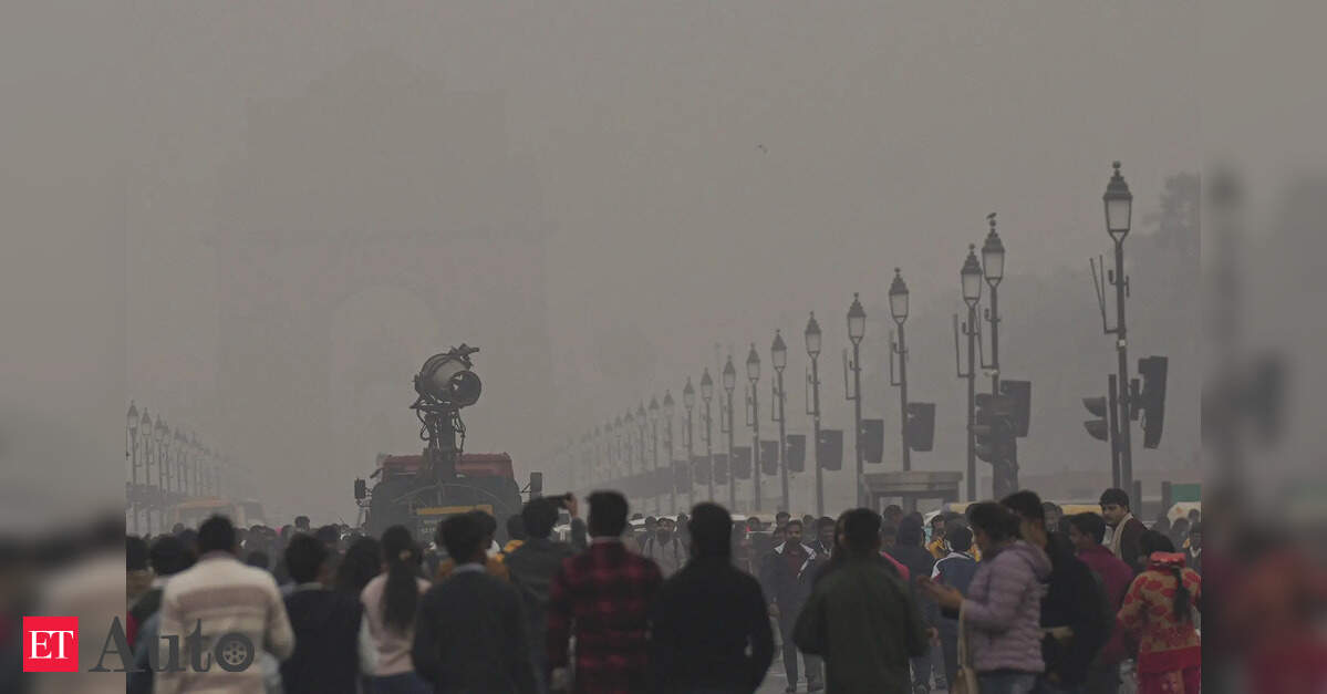 Delhi Air Quality: As winds slow down, AQI dips to very poor, to stay ...