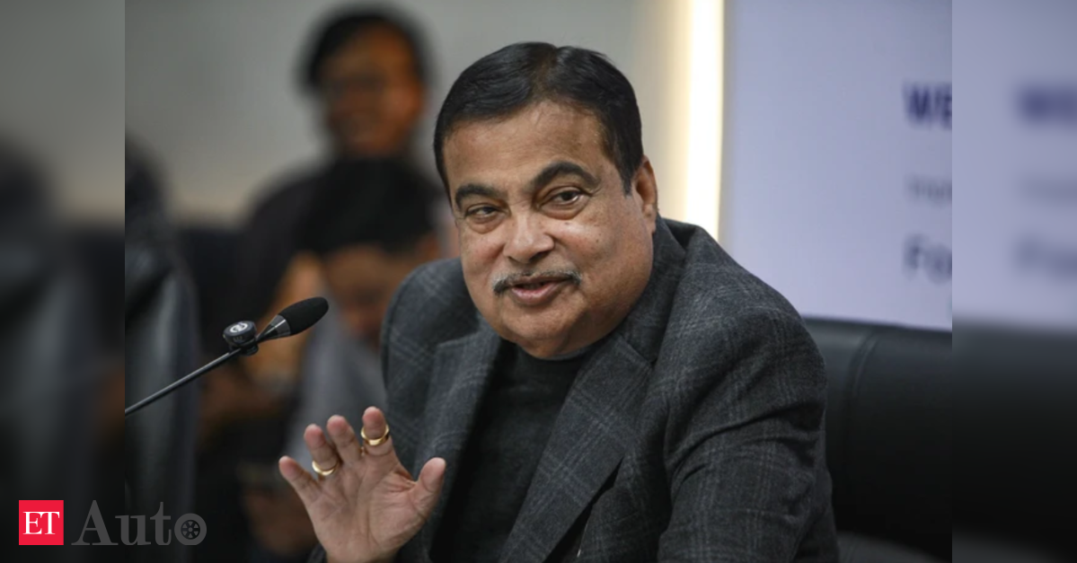 Nitin Gadkari: Gadkari Urges Investigation into Corruption in Sleeper ...