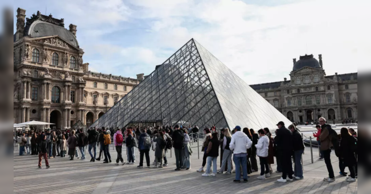 French Museum Fare Hikes: France's Louvre Raises Admission Fees for Non ...